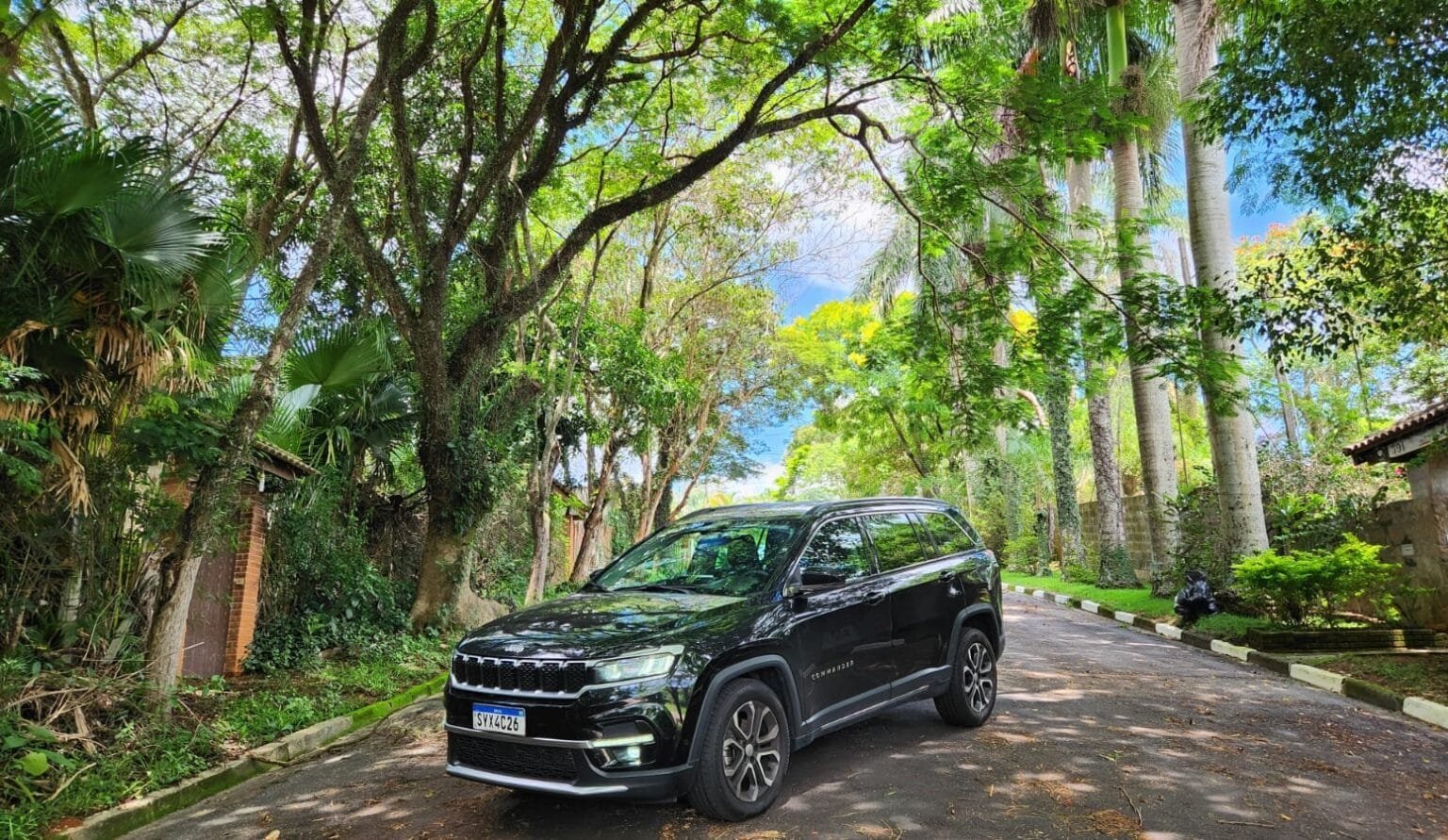 Jeep Commander chega com novo motor e mais versões na linha 2025 ...